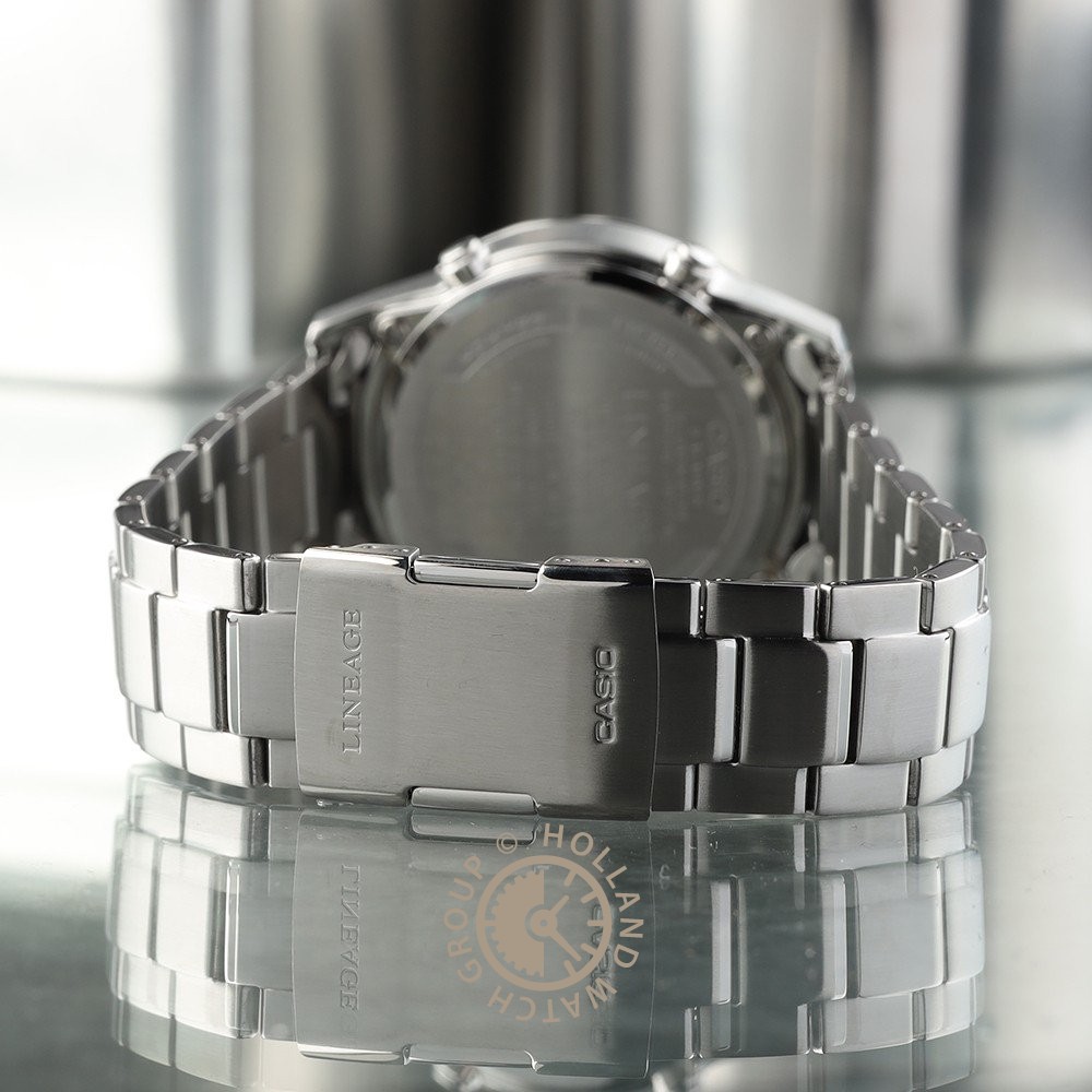 Casio Collection LCW-M170D-2AER Lineage Waveceptor Watch • EAN ...