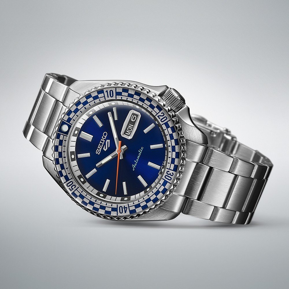 Seiko 5 Sports SRPK65K1 Seiko 5 Sports ‘Checkered Flag’ Watch • EAN ...