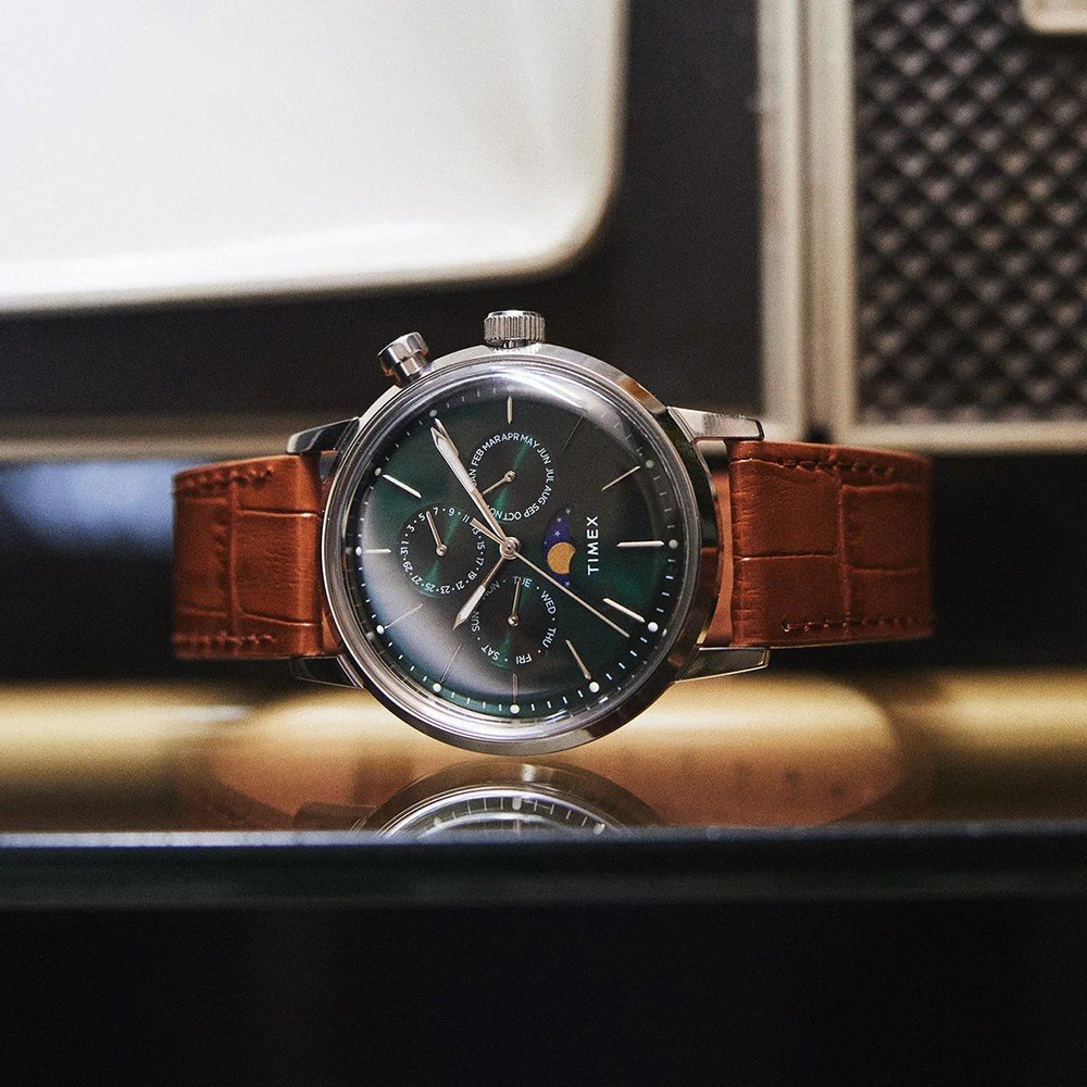 Timex Marlin TW2W51000 Marlin Moon Phase Watch • EAN: 194366343359 ...